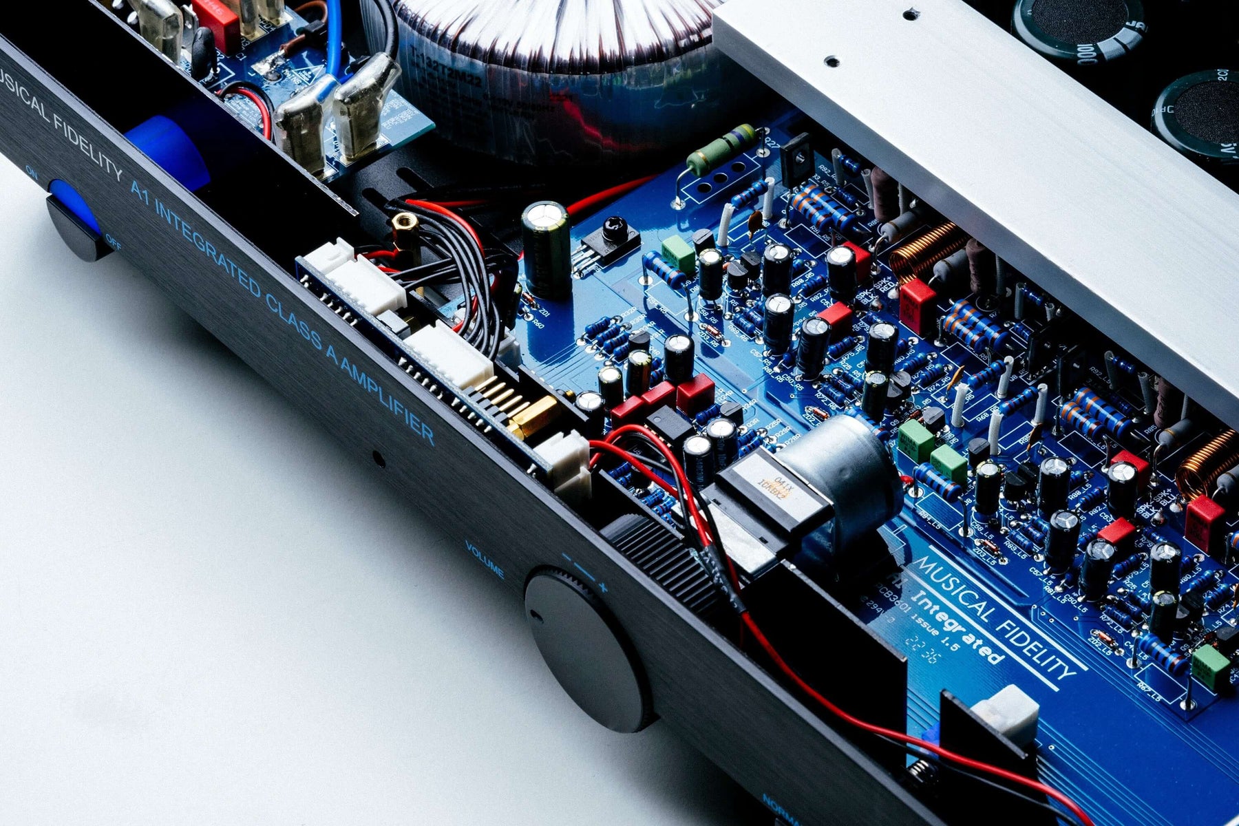 Musical Fidelity A1 Hi-Fi Class A Integrated Amplifier – Safe and Sound HQ
